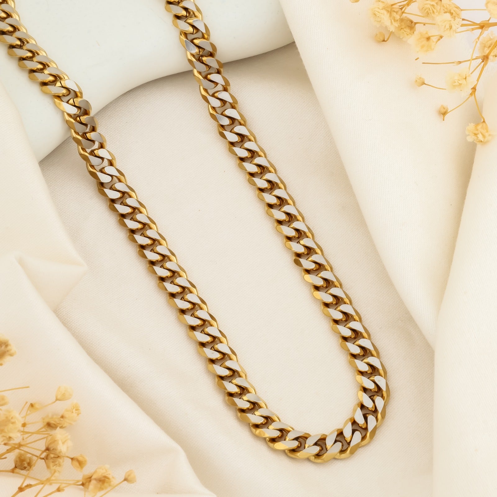 Ares Gold Silver Chain